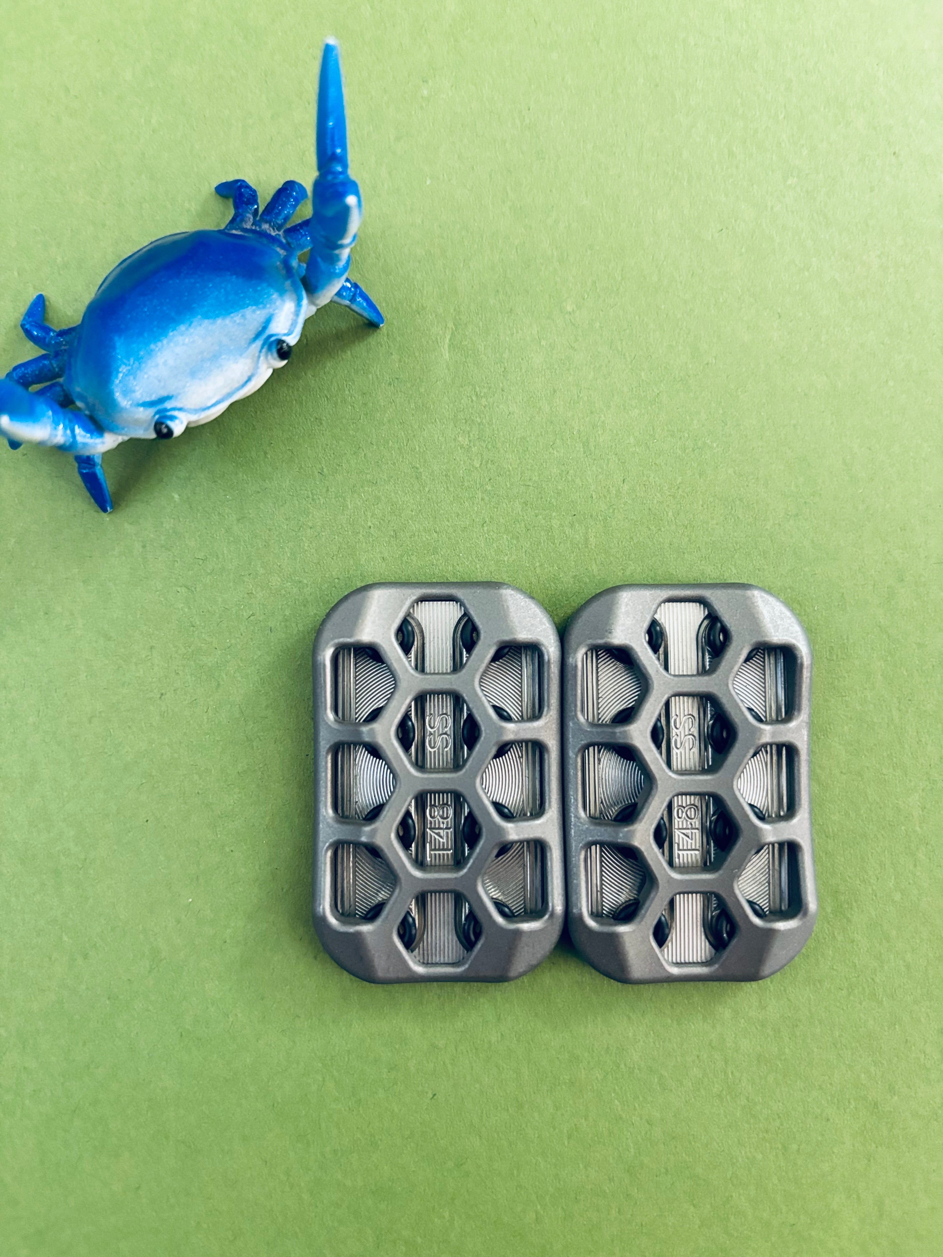 Magnus hex toad - slider ti with ss screw in plates - fidget toy ...