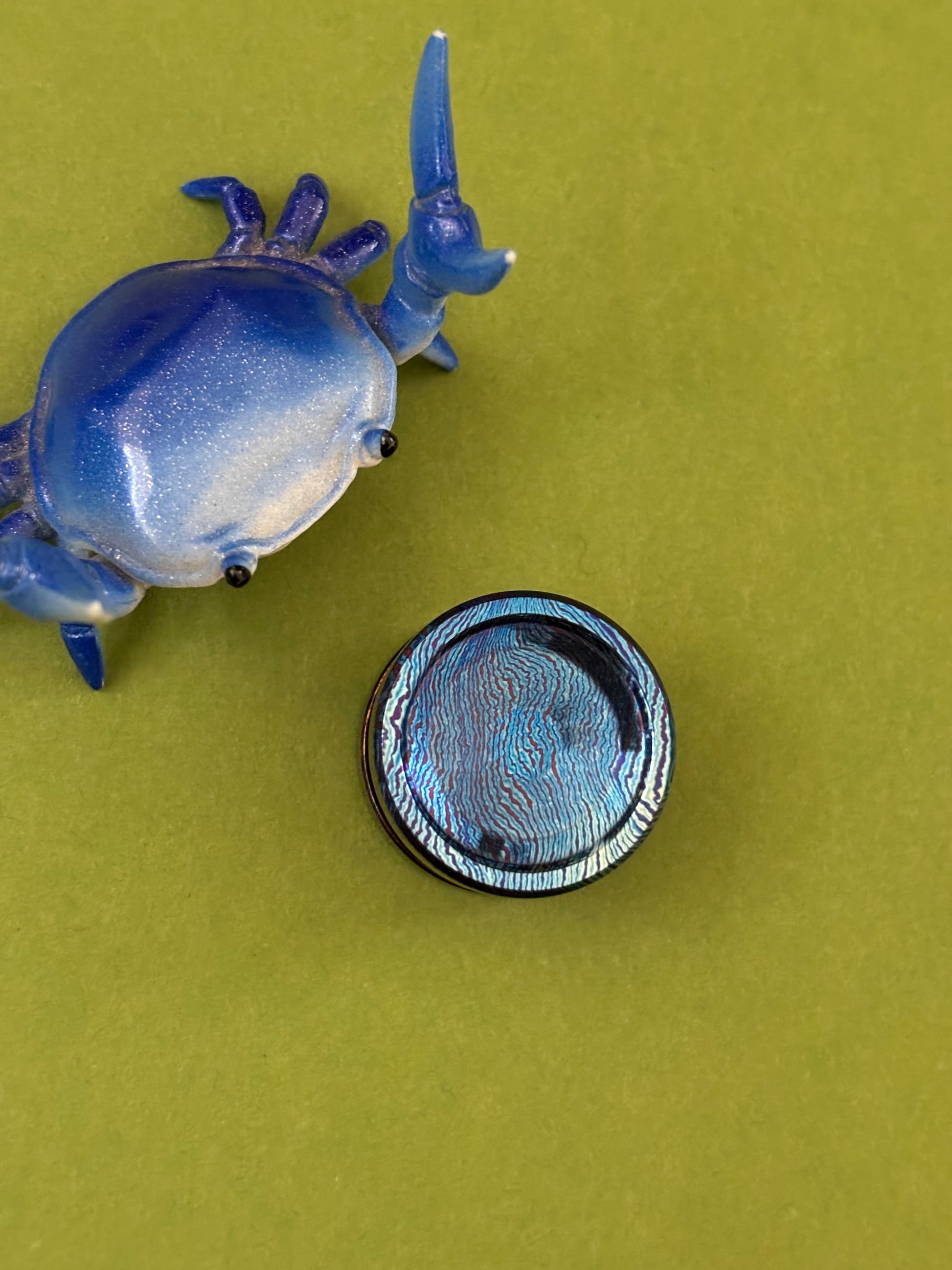 NJT - spinner button - zircuti - 24mm - fidget toy – Plants Wake You Up