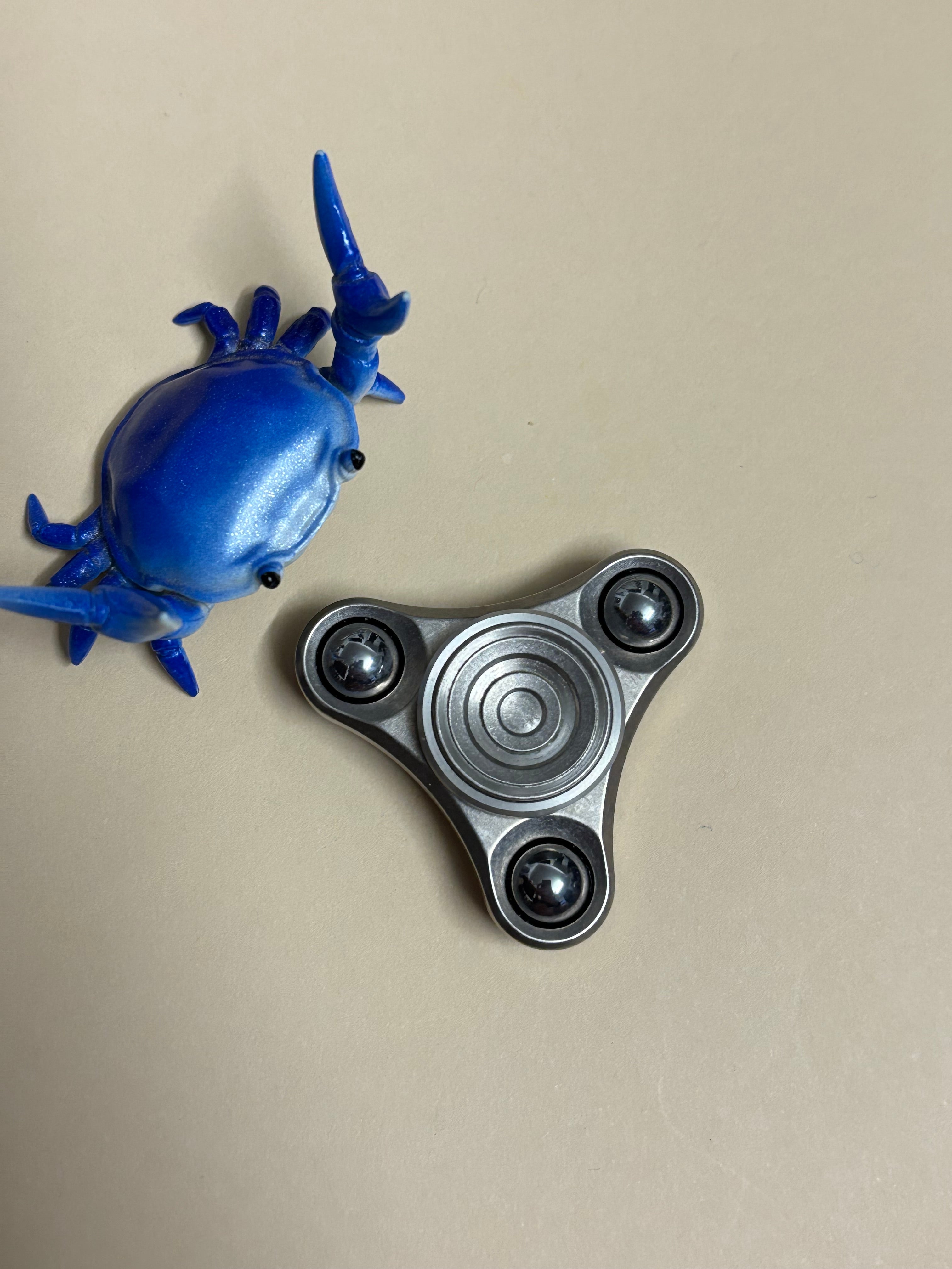 Focuswork micro axis S - ti - fidget spinner - Fidget toy – Plants Wake ...