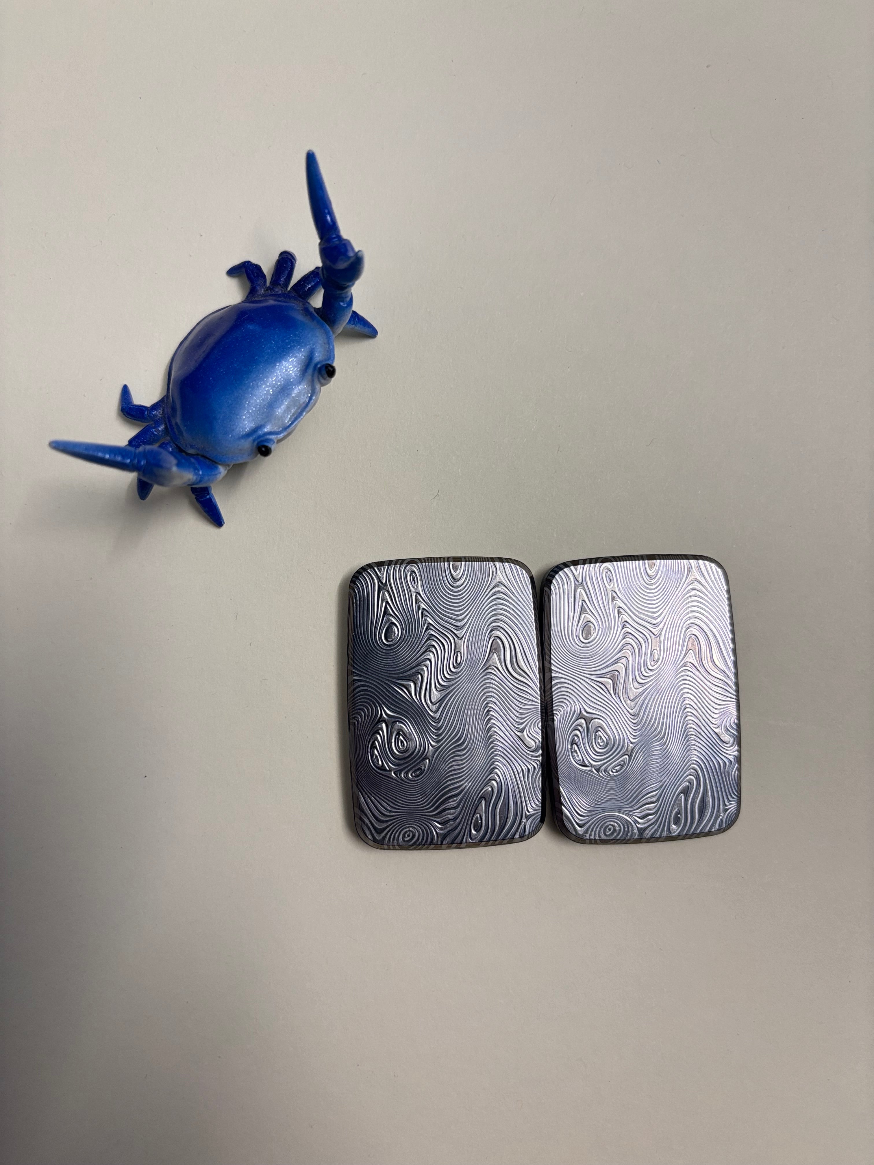 Compoform Argyle V2.1 - laser etched titanium slider – Plants Wake You Up