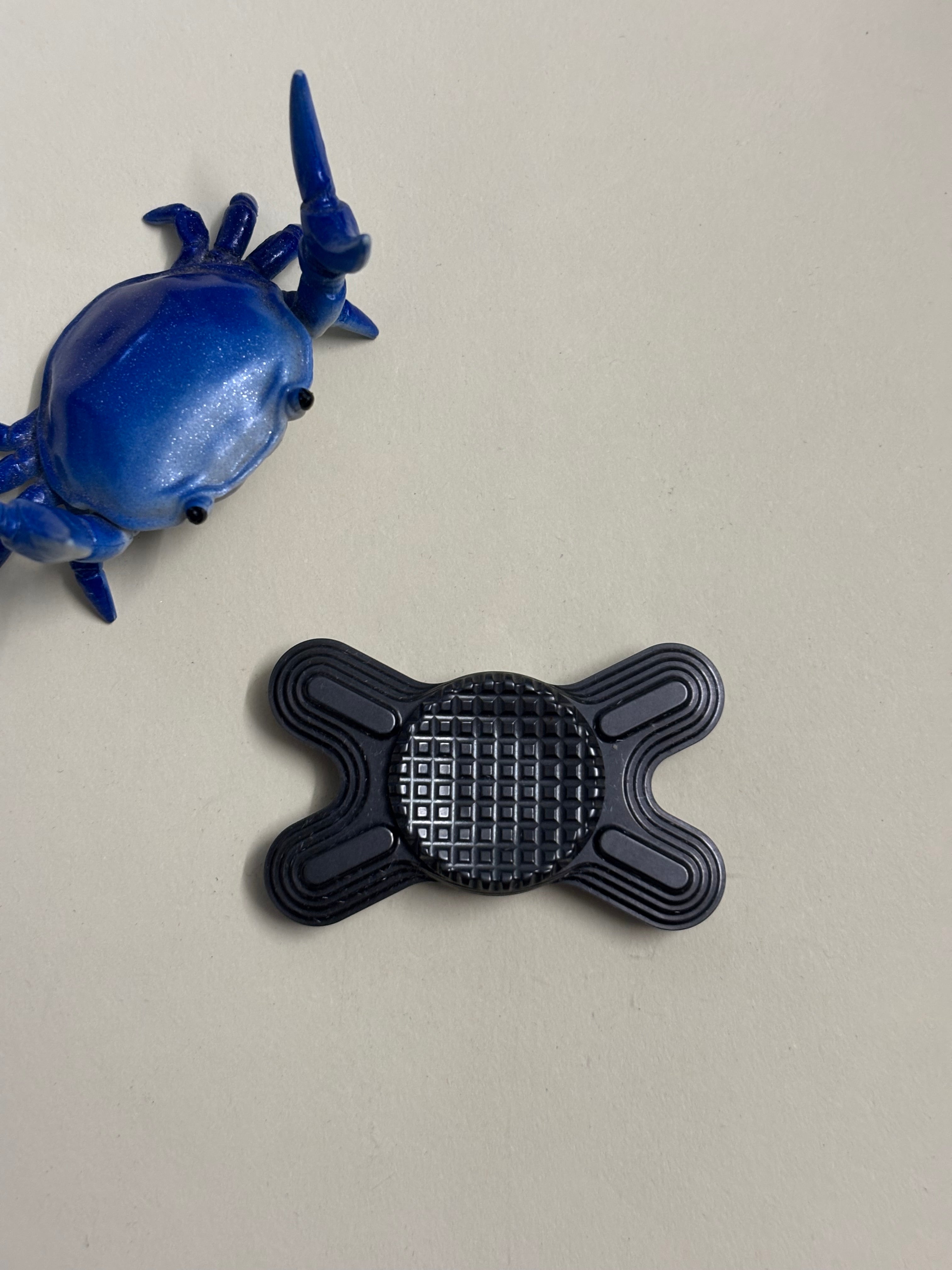 Magnus Bone spinner - zirc - fidget spinner - fidget toy – Plants Wake ...