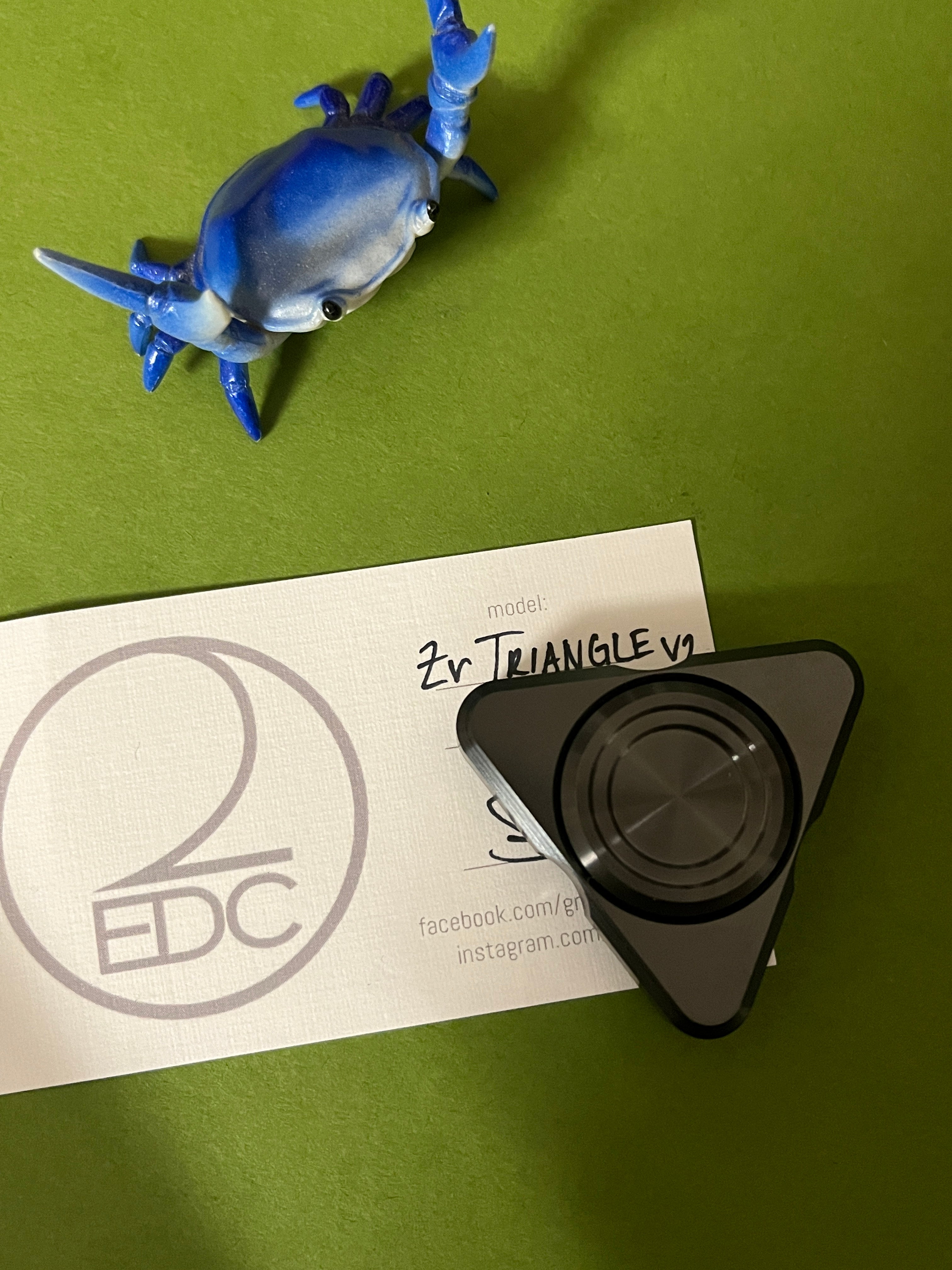 Twoedc - triangle - zirc - V2 - Fidget spinner – Plants Wake You Up