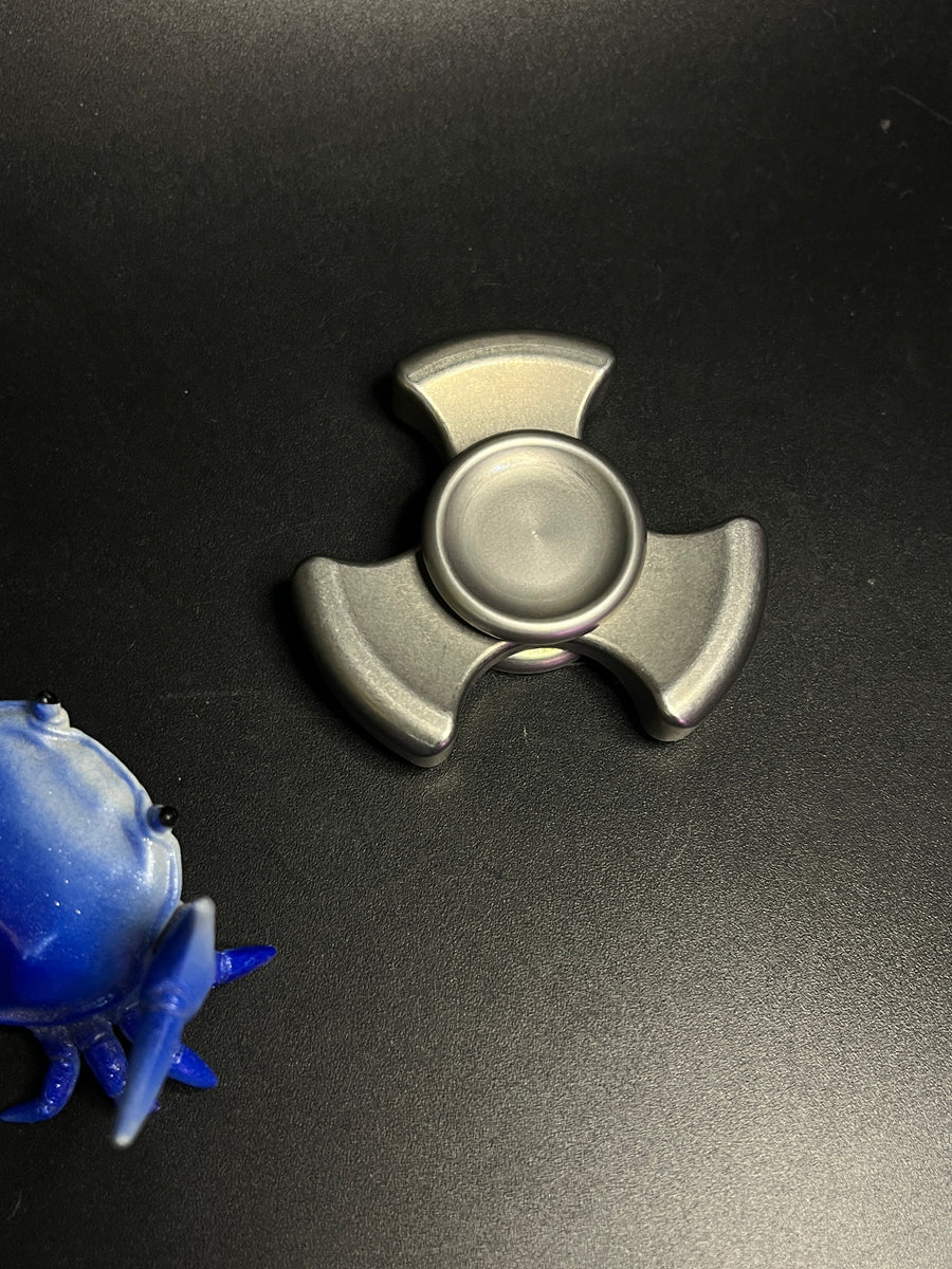 Rotablade - tri stubby - tungsten w - fidget spinner - fidget toy ...